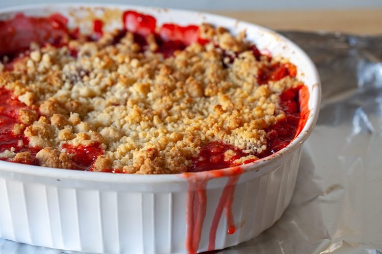 13 Rhubarb Crumble Recipes - Chef Olu
